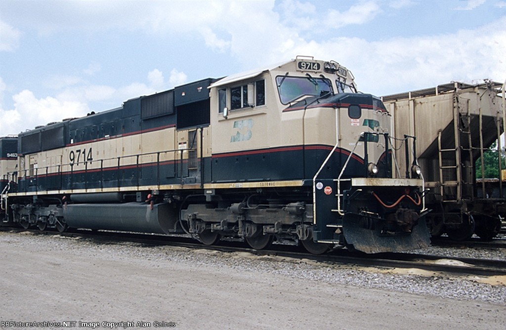 BN SD70MAC 9714